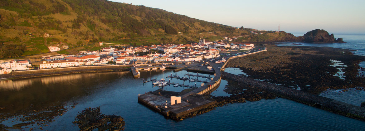 "Live webcam" com vista sobre as Lajes do Pico - Espaço Talassa